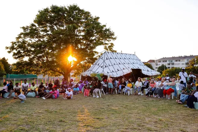 Un village de culture & loisirs s'est installé dans un quartier de ...