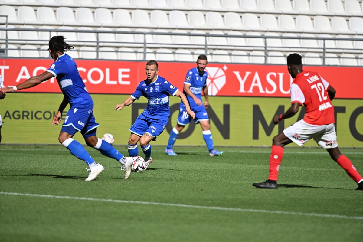 Gauthier Hein quitte officiellement l'AJ Auxerre pour le FC Metz - L ...