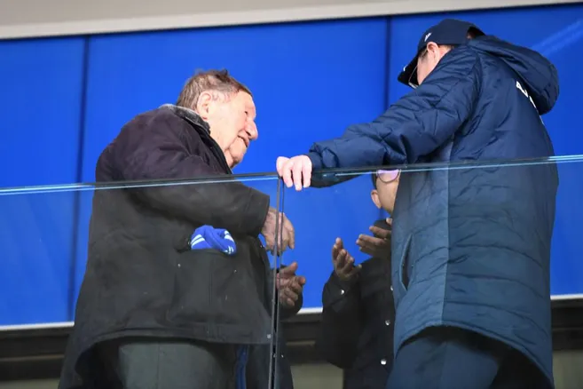 « Sans M. Zhou, il n’y aurait plus l’AJA en Ligue 1 » : Guy Roux salue ...