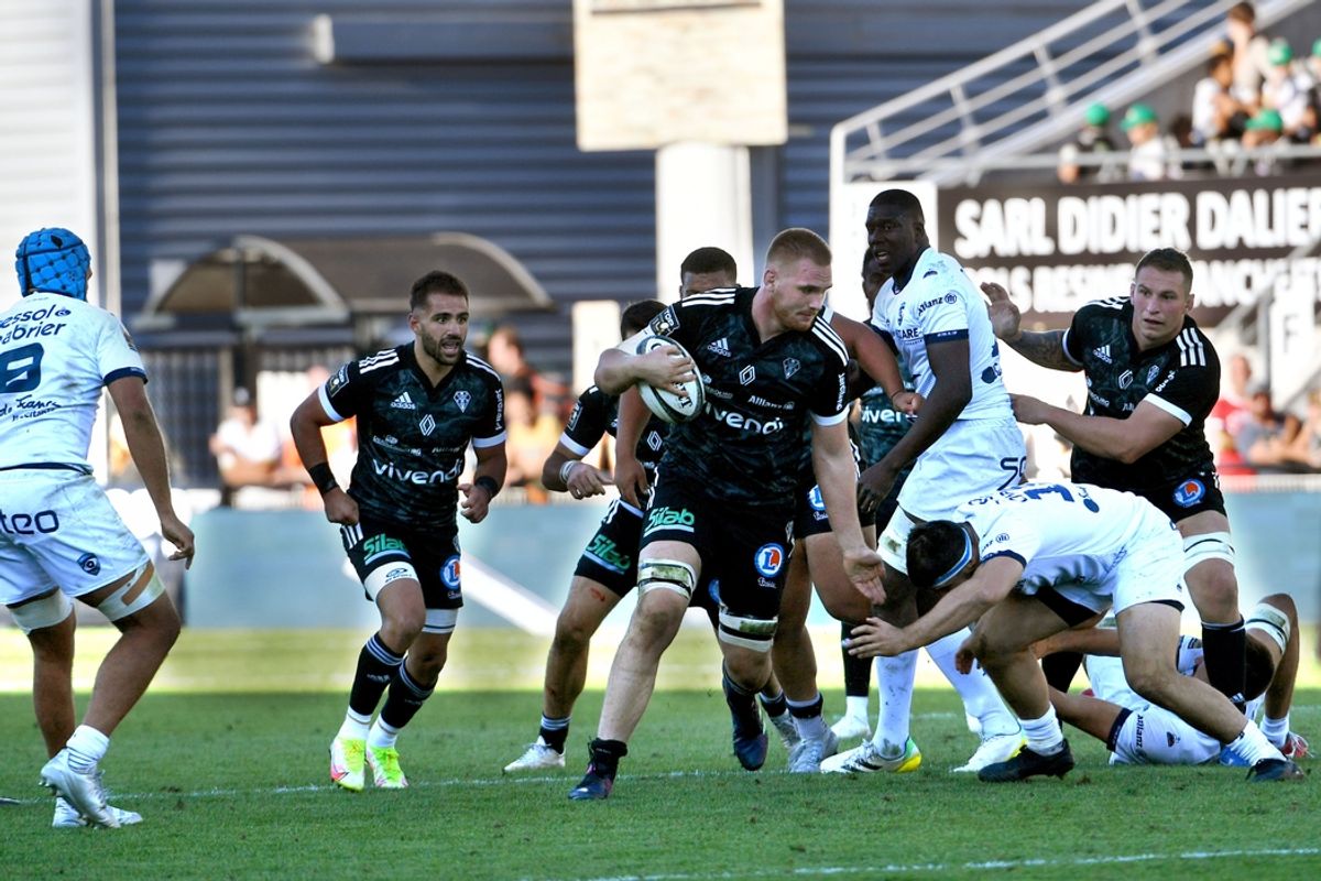 De son club formateur à Berlin jusqu'à sa première en Top 14 avec le CA ...