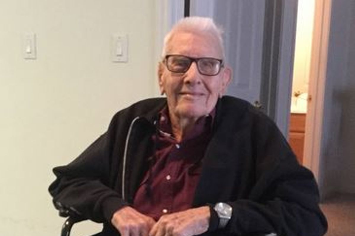 L'ex-aviateur Robert Sweatt, 98 ans, sauvé par les habitants de ...