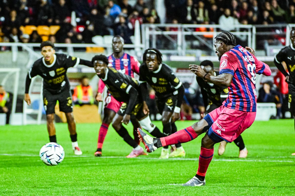Une victoire au bout du suspense, le héros Bamba... ce qu'il faut ...