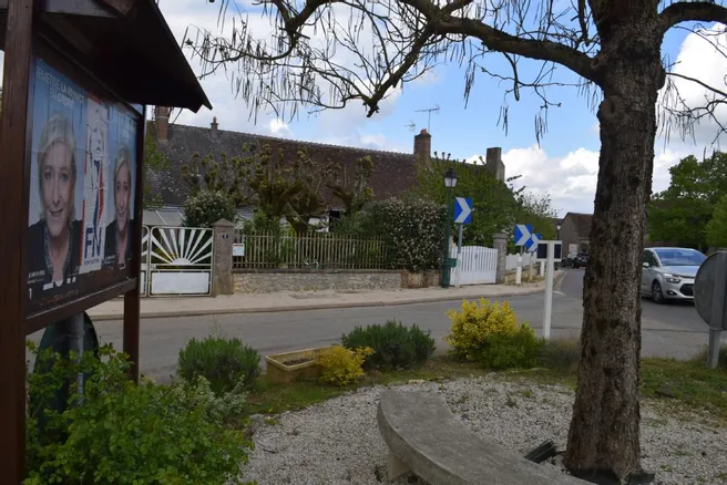 Les électeurs du FN à Charray seront-ils aussi nombreux qu’en 2002 ...