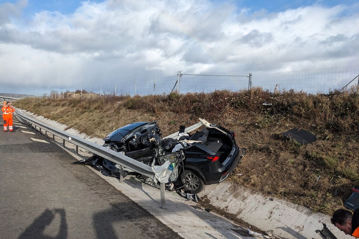 Trois blessés graves dans un accident sur l'autoroute A75 dans le Puy ...