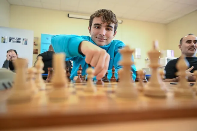 Marc'Andria Maurizzi, joueur au C'Chartres Echecs, est le nouveau ...