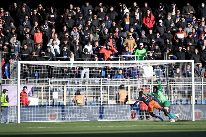 A Montpellier, le stade de la Mosson prend l'eau - L’Éveil de la Haute ...
