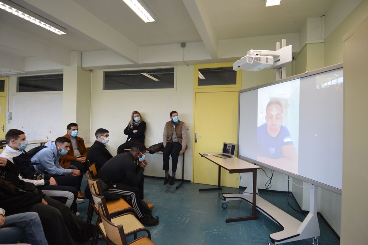 Boxeur et créateur de vêtements, Julien Souve, un parcours inspirant ...