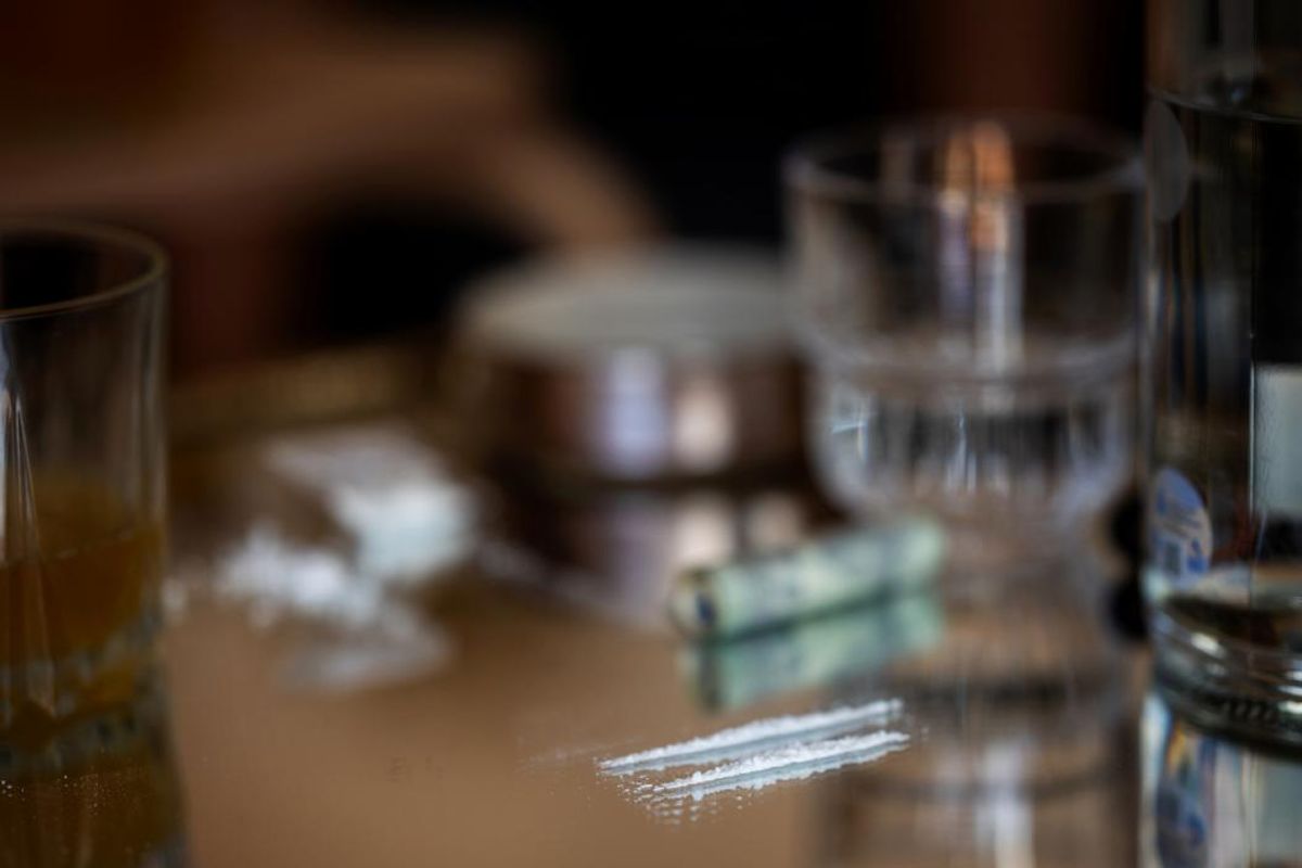 Crack et cocaïne : pourquoi deux drogues si proches sont-elles traitées ...