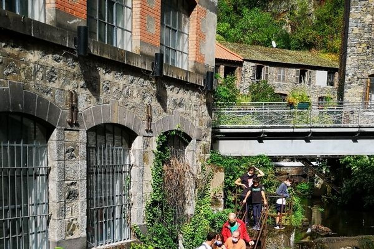 THIERS. Les sculptures de George Trakas, au Creux de l’Enfer, aux JEP ...