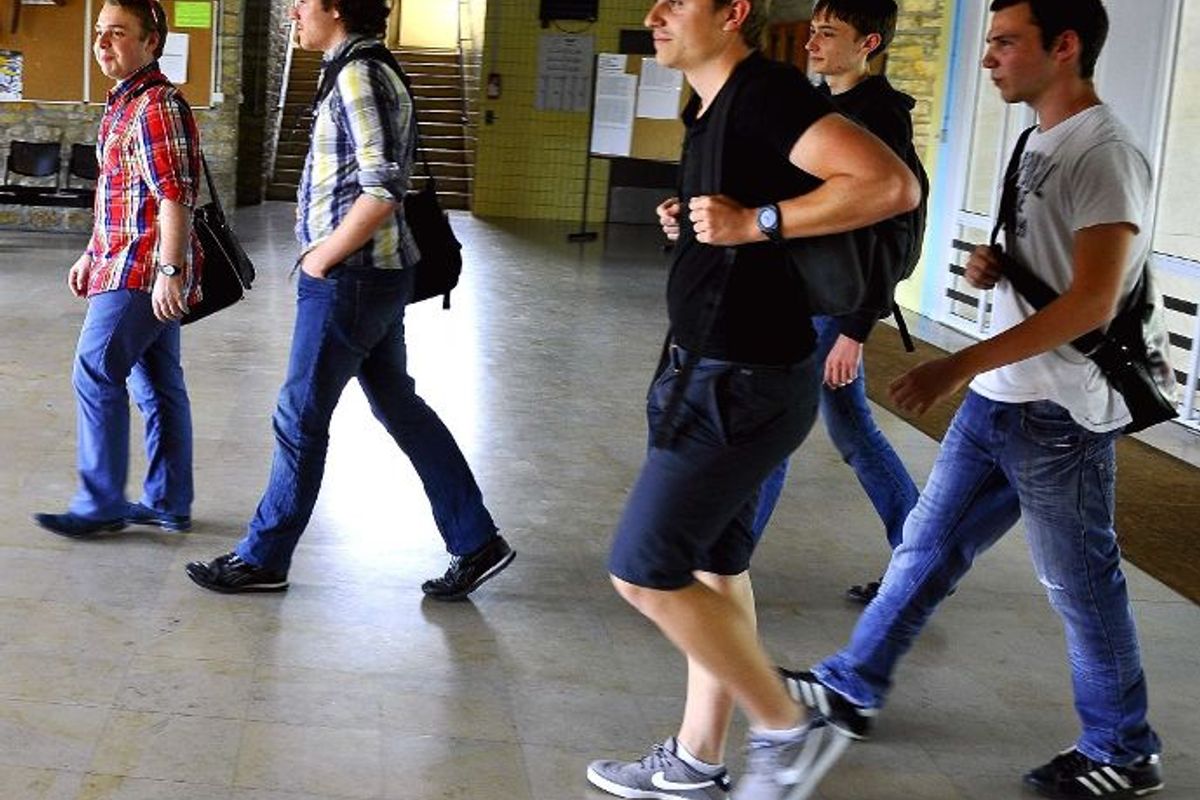 C’était le début des épreuves au lycée Raoul-Follereau - Le Journal du ...