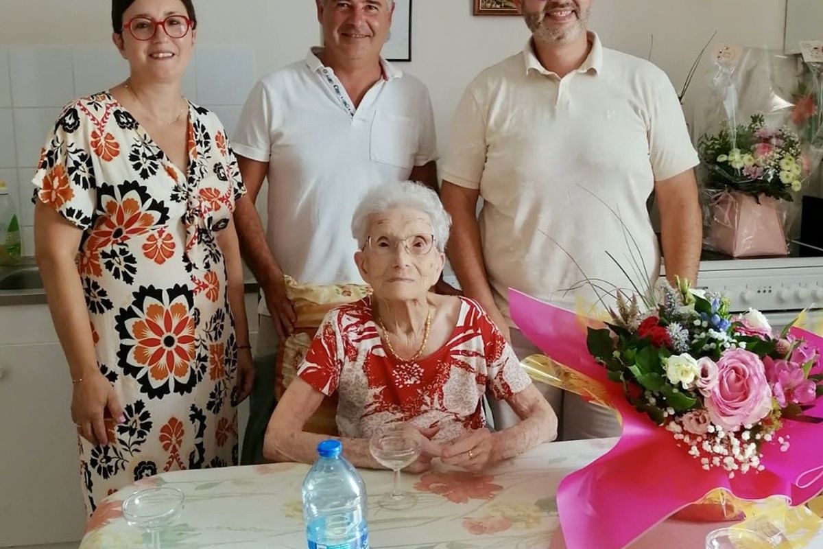 Aimée Devaux a fêté ses 100 ans - Le Pays Roannais