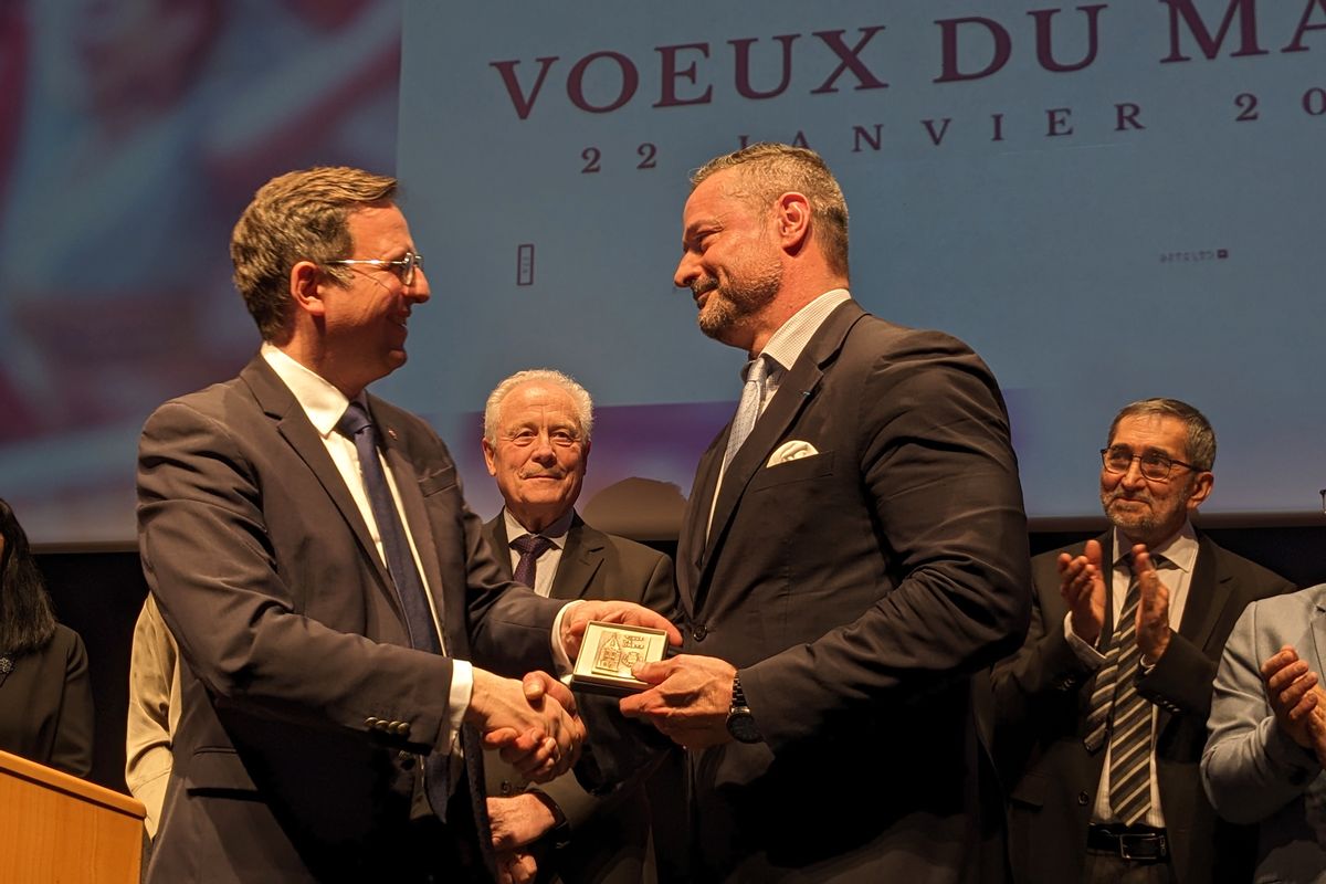 Quatre ans et demi à Dreux valent bien une médaille de la Ville pour le ...