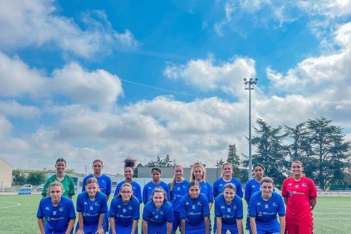 Régional 1 : les joueuses du C'Chartres Football visent un Top 2 - L ...