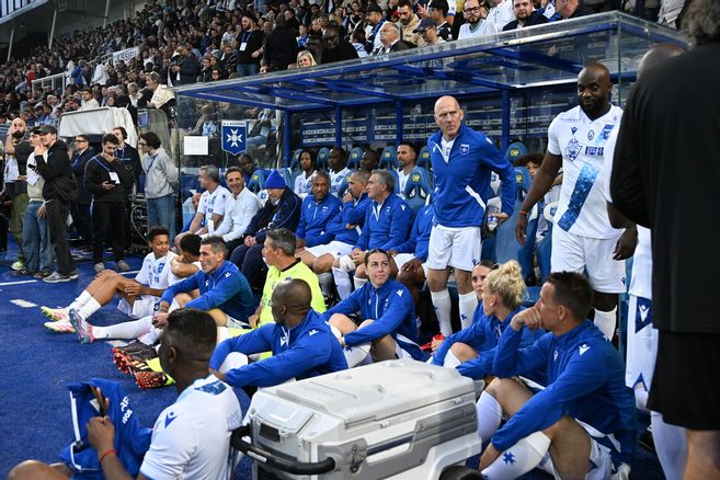 Revivez, en images, le jubilé riche en émotions de Djibril Cissé - L ...
