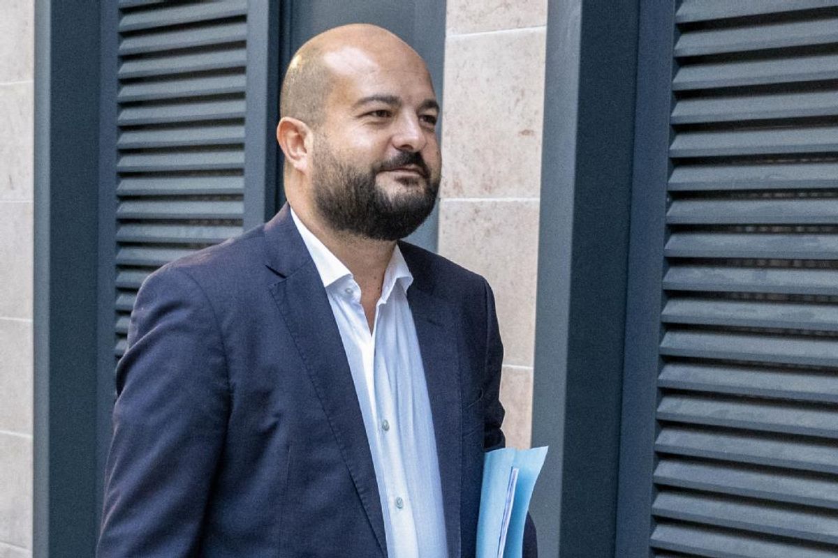 David Rachline, soupçonné de corruption, démissionne de la vice ...