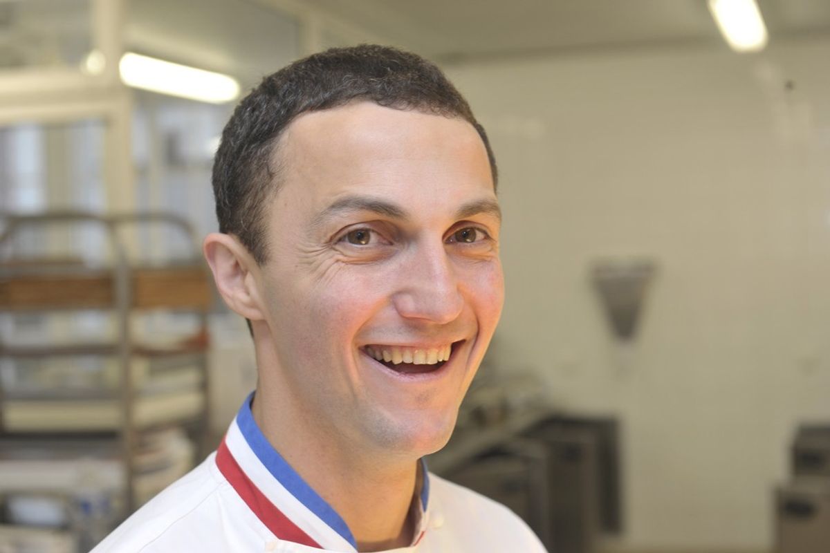 Le champion du monde de glace et meilleur ouvrier de France Luc Debove ...