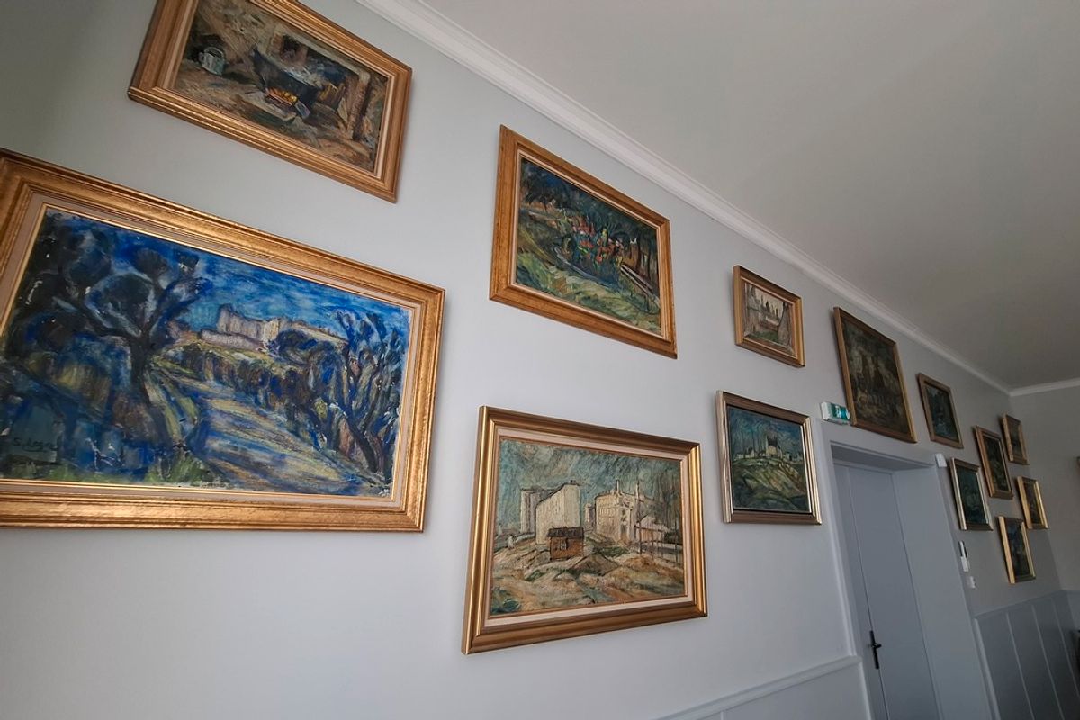 Ma mairie a une histoire : un musée Suzanne Léger à Mézières-sur ...