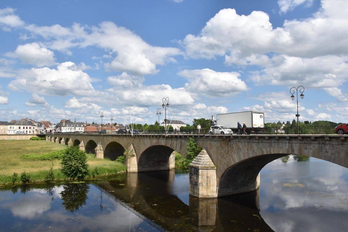 Réhabilitation du pont de la Vieille Loire à Decize : l'étude préalable ...