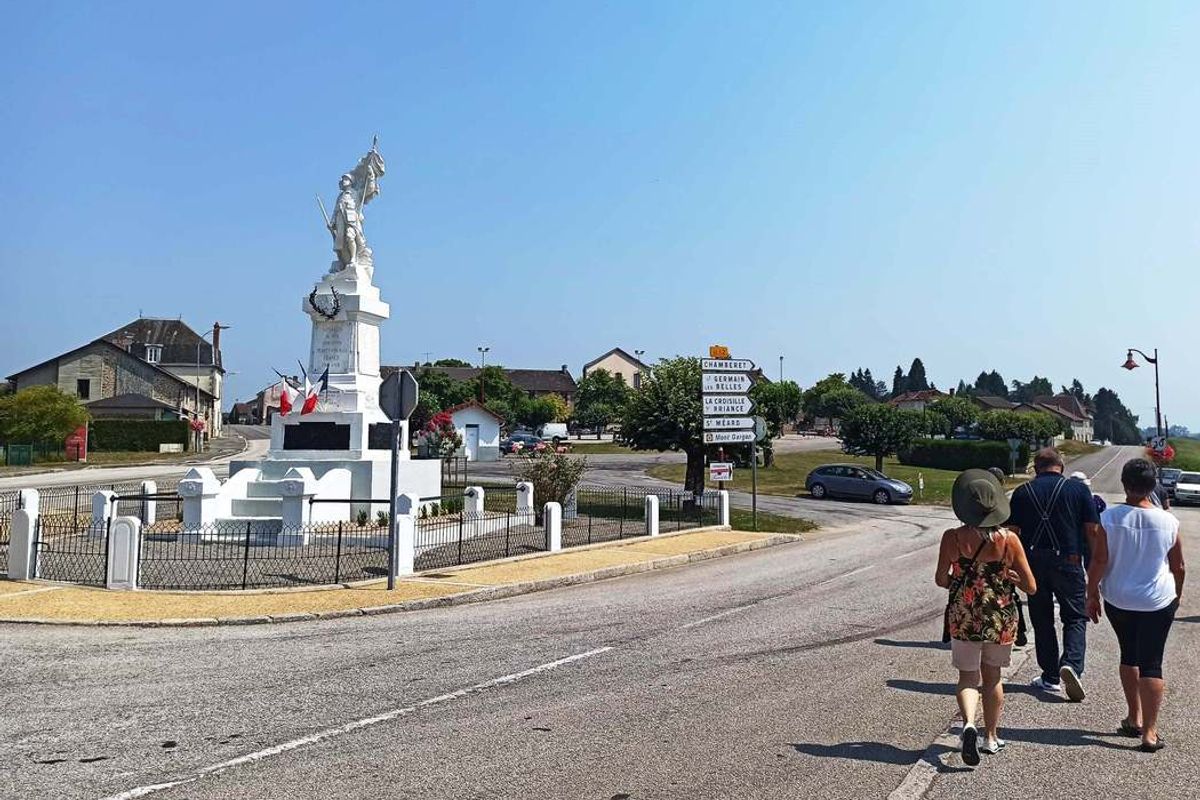 LINARDS. Linards a révélé bien des secrets - Le Populaire du Centre