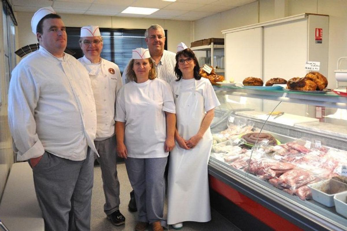 Pascal Perrin a ouvert la SAS Triperie d’Auvergne depuis un mois, dans ...