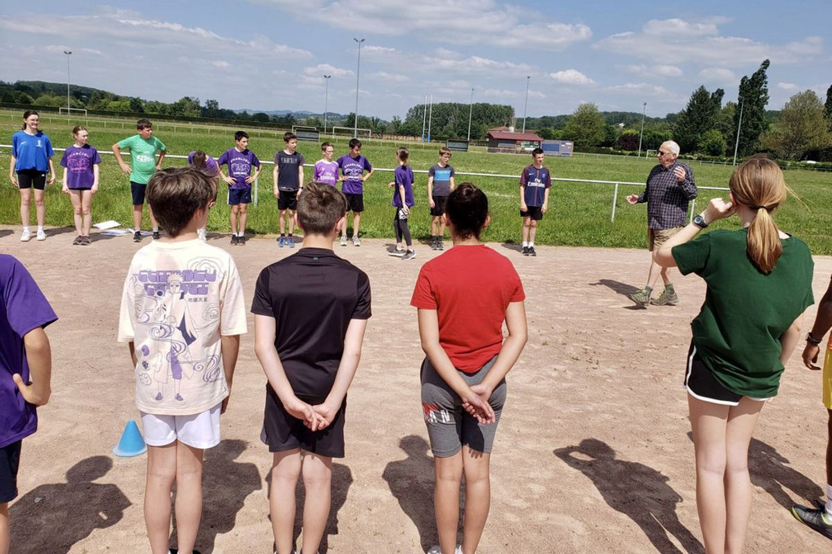 CHARLIEU. L’athlète Jean-Jacques Behm au collège - Le Pays Roannais
