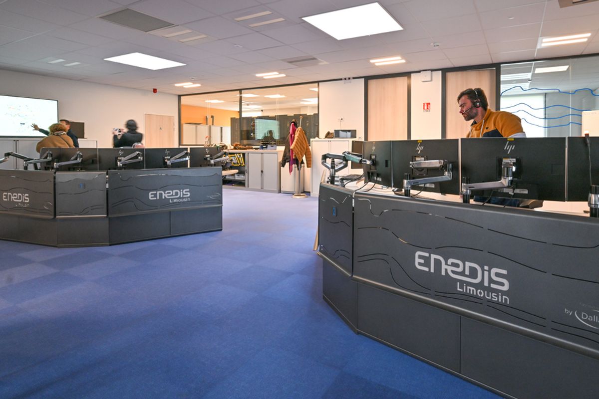 Dans les coulisses de l’agence de conduite des réseaux d'électricité en ...