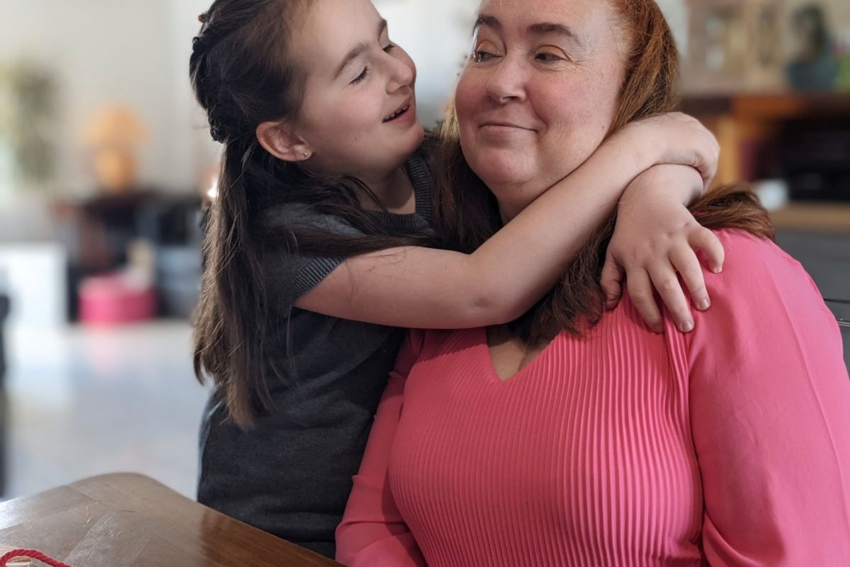 Atteinte d'une maladie rare, elle rêve de devenir danseuse étoile ...