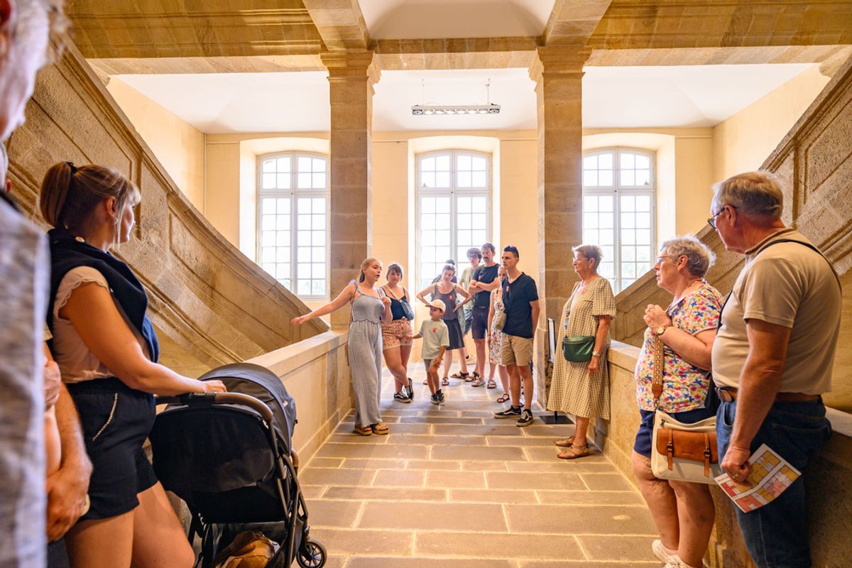 Au CNCS, à Moulins, le tour de propriétaire en une heure chrono - La Montagne