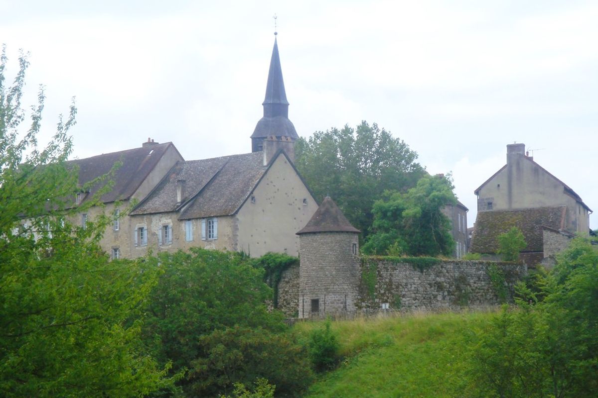 L’intrigue du château de Chénérailles - La Montagne