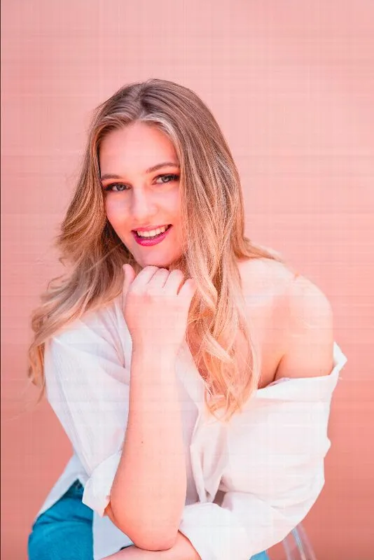 La Nivernais Ilona Perrot, élue Miss Bourgogne, participera à Miss ...
