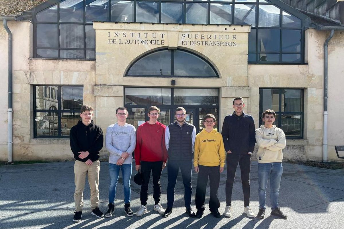 Ces étudiants de l'ISAT Nevers sont motivés, mais il leur manque 19.000 ...