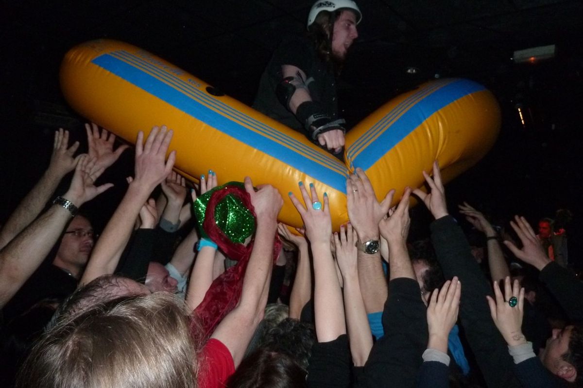 Au Café Charbon, les rockers ont vraiment du cœur - Le Journal du Centre