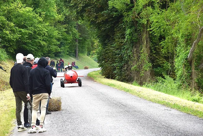 TONNERRE. Deux jours de course, un tremplin et un concert : à La Chappe ...