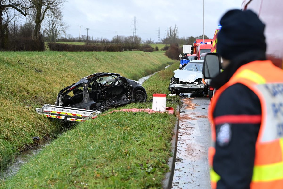 Accident entre deux véhicules à Garchizy : deux personnes blessées dont une en urgence absolue ...