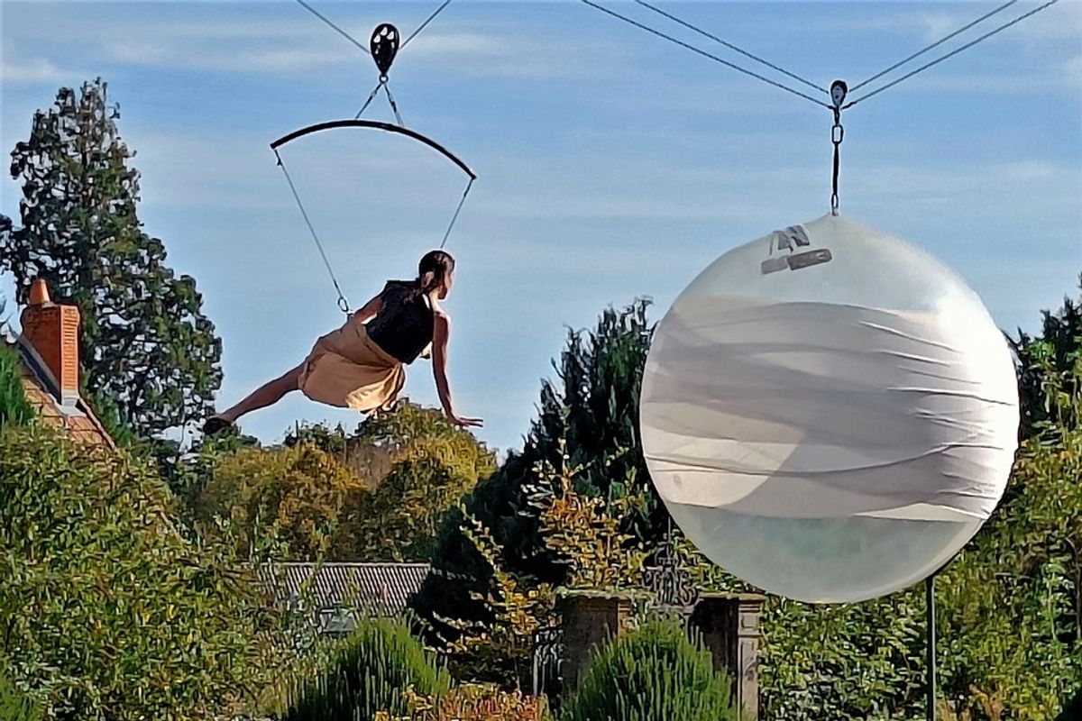 MARCILLAT EN COMBRAILLE. Un superbe spectacle funambulesque - La Montagne