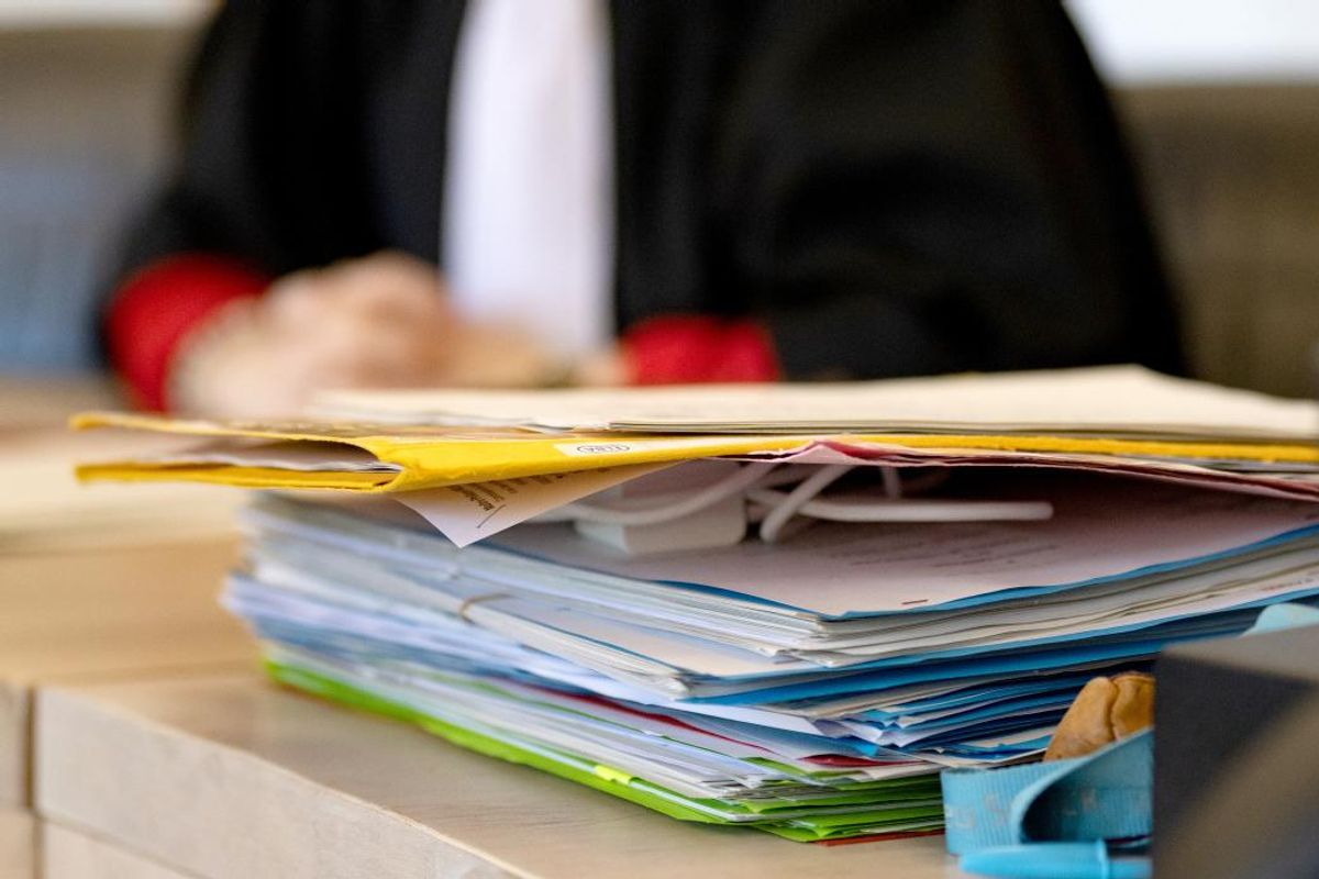 Un quadragénaire condamné pour des violences sur sa compagne et ses filles dans le Puy-de-Dôme ...