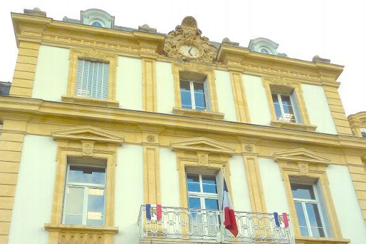 Le Cours Sablon au son des canons - La Montagne