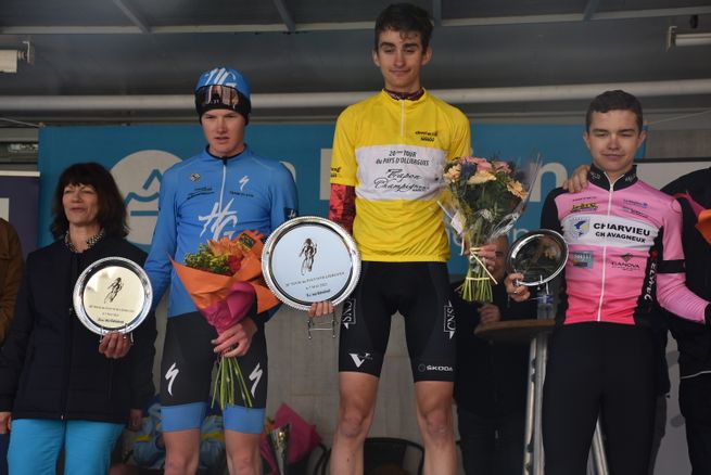 Il sera au départ du Tour de France à 19 ans, le phénoménal Paul Seixas ...