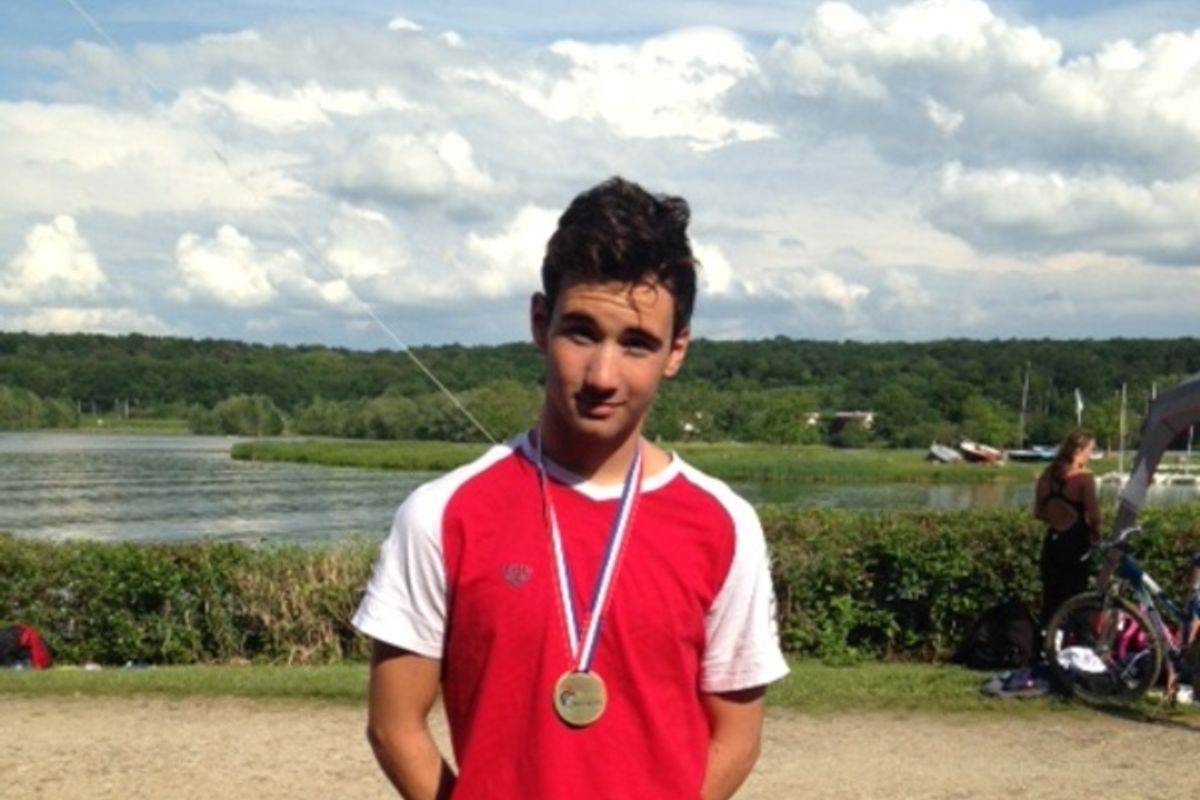Alexis Guy en bronze sur les France du 10 km de nage en eau libre - Le ...