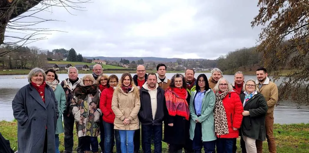 Municipales à Châteauneuf-la-Forêt : la liste de la majorité sortante ...