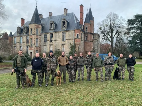 Le Groupe d’Investigation cynophile de la gendarmerie s’est entraîné ...