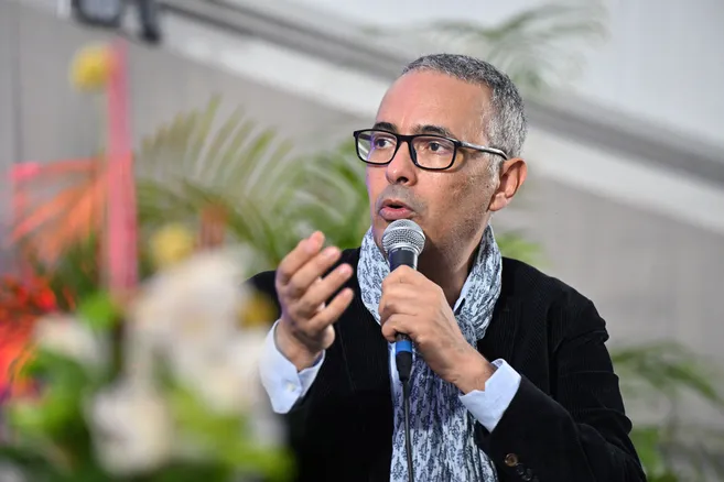 Kamel Daoud, prix Goncourt : "Je me suis demandé pourquoi ma mère n’a pas eu droit à une vie et ...