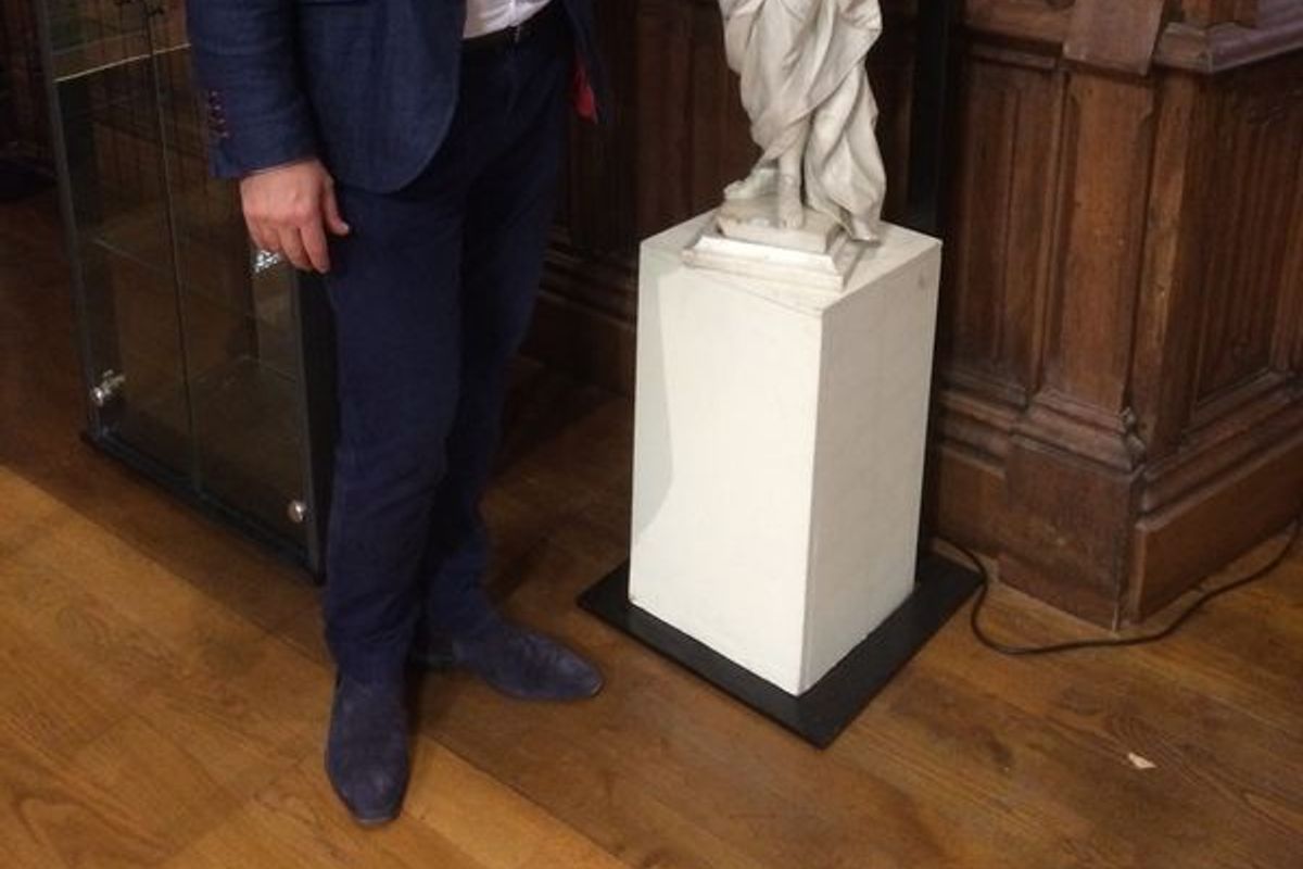 NEVERS. La collection de Maurice et Suzanne Bardin vendue - Le Journal ...