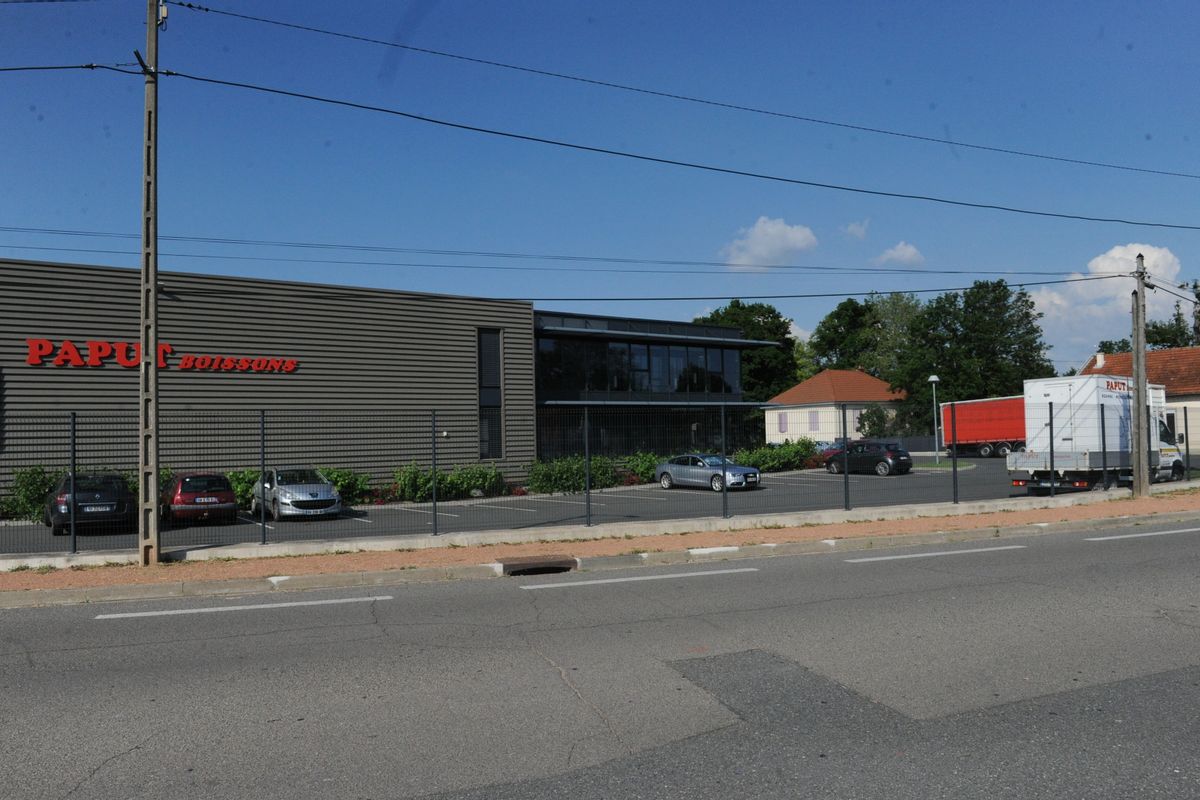 L'un des braqueurs du couple Paput en juin 2021 interpellé et présenté ...