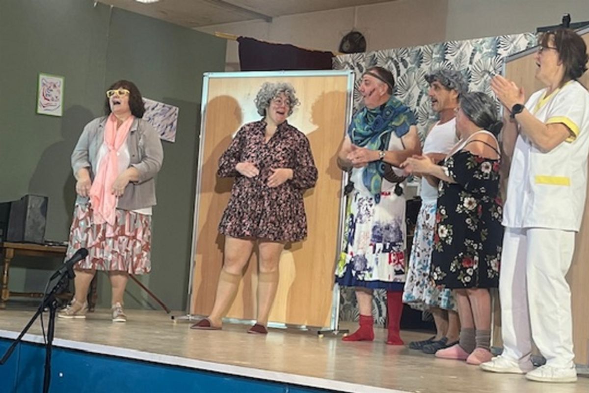 DURDAT LAREQUILLE. La troupe de théâtre des Echa’toks très applaudie ...