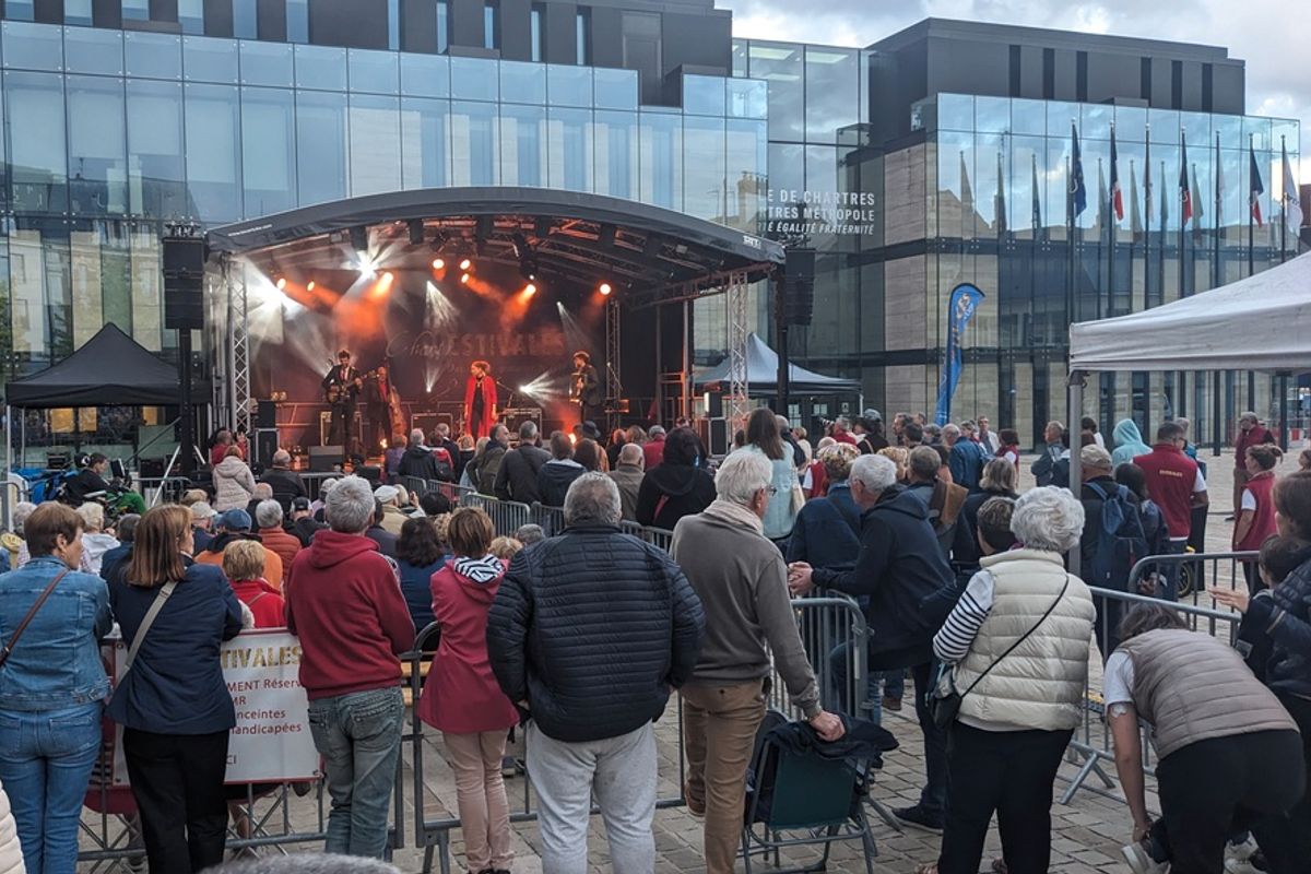 Le concert du Grand Pop fait voyager les Chartrains dans le cadre de ...