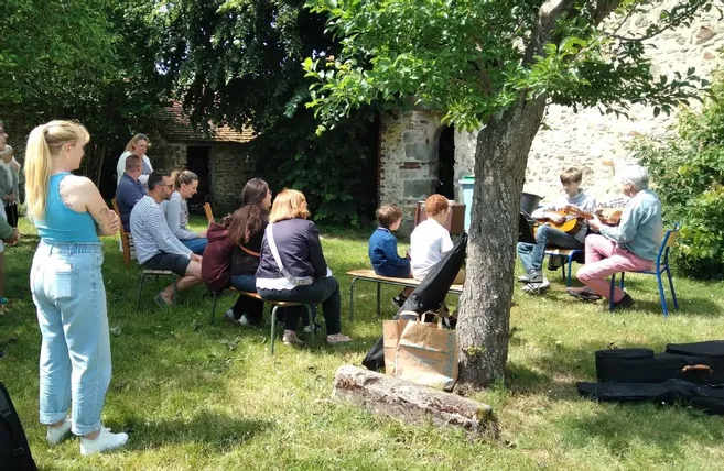 Hanches : l'AEDAH organise une journée culturelle et musicale au jardin ...