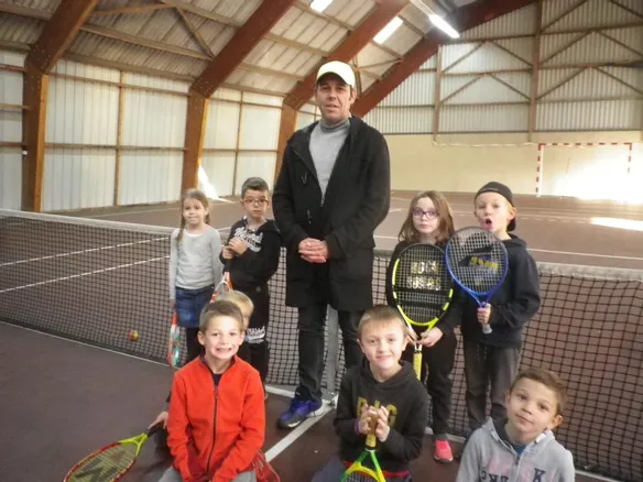 Le Veyrièrois succède à Jean-Pierre Fournier à la tête du club qui a vu ...