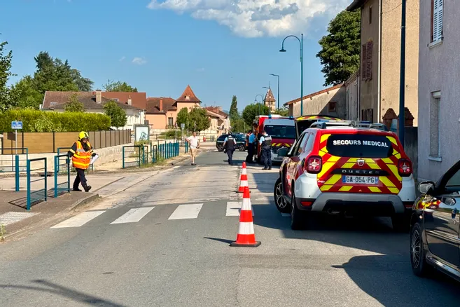 Un scootériste de 39 ans grièvement blessé dans une collision avec une voiture à Briennon - Le ...