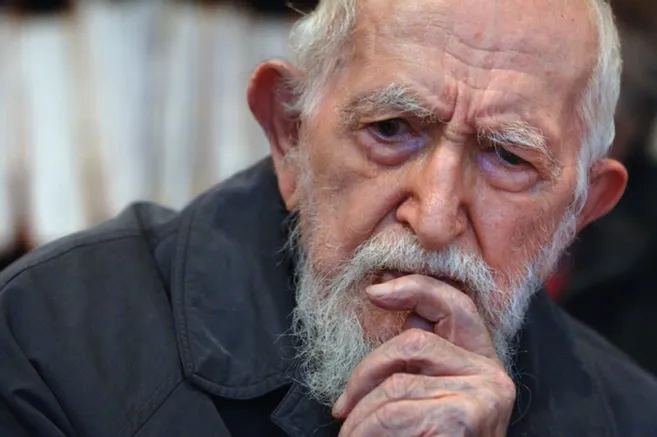 L'Abbé Pierre victime d'agression sexuelle dans son enfance, révèle une ...